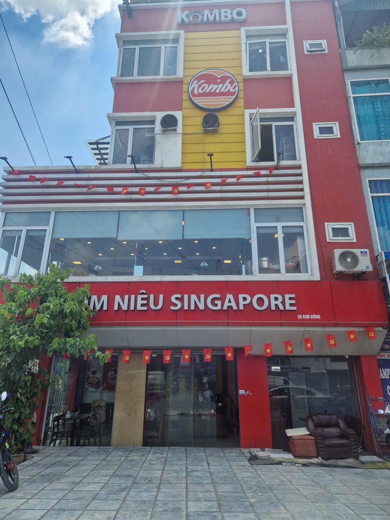Hệ Thống Nhà Hàng - Cơm Niêu Singapore KOMBO